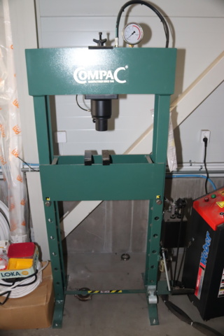 Workshop press Compac FP20 G6 -2021, 20 tons - PS Auction - We value ...