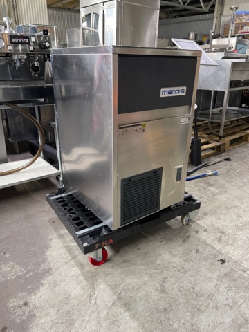 Ice cube machine Metos CB 425A HC AWS - PS Auction - We value the ...