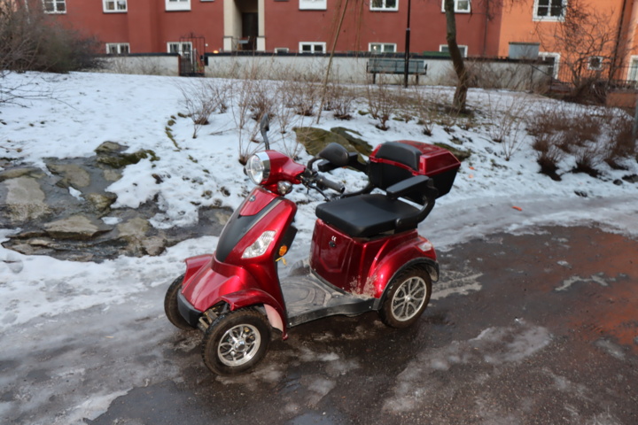 Leijona 1400 Senior scooter -22 - PS Auction - We value the future ...