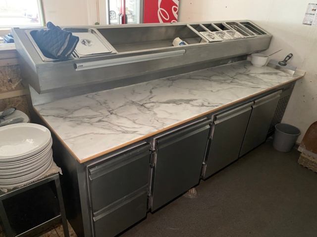 Pizza bench - PS Auction - We value the future - Largest in net auctions