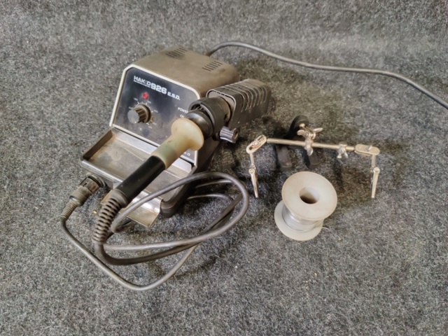 Soldering station Hakko 926 - PS Auction - We value the future ...