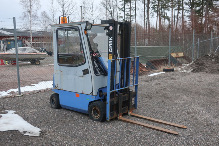 Electric truck, 1.5 ton, Clark EM15SL - PS Auction - We value the ...
