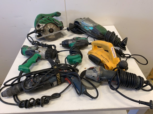 Mains-operated hand tools 7 pcs - PS Auction - We value the future ...