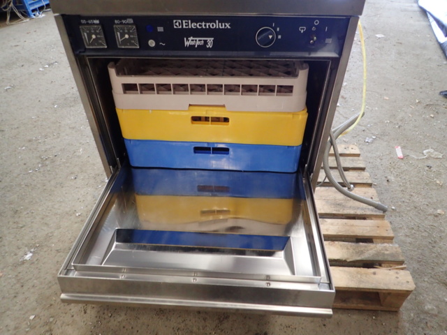 Underbänksdiskmaskin Electrolux WT30 - Auktioner online - Nätauktioner & Konkursauktioner | PS ...