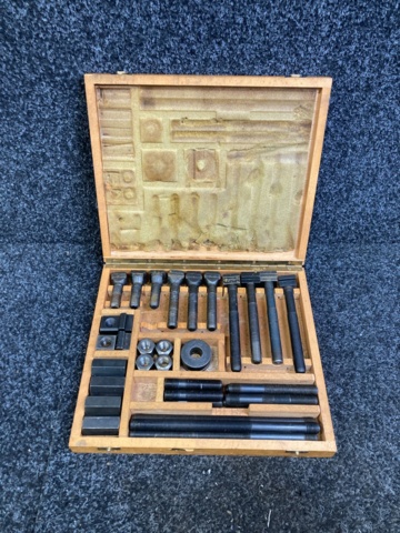 Clamp set M16 - PS Auction - We value the future - Largest in net auctions