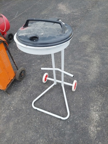 Trash - PS Auction - We value the future - Largest in net auctions