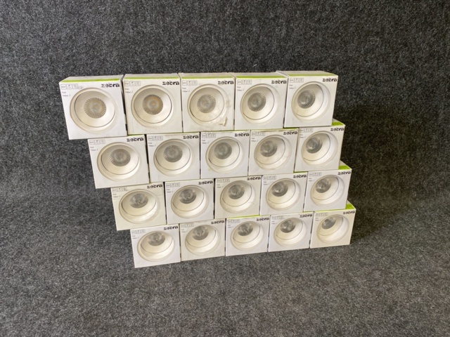 20 pcs Downlight Led Zebra Deep 8W 2700K - PS Auction - We value the ...