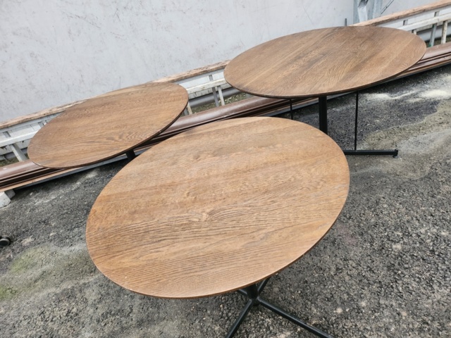 3 round tables - PS Auction - We value the future - Largest in net auctions