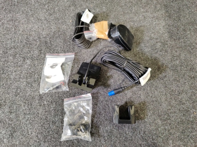 Transom sensor Garmin - PS Auction - We value the future - Largest in ...