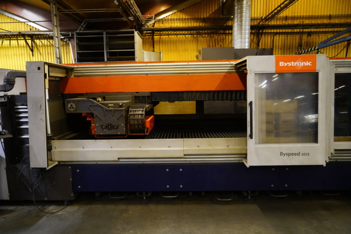 Laser cutting machine Bystronic Byspeed 3015 + Bylaser 4400 - PS ...