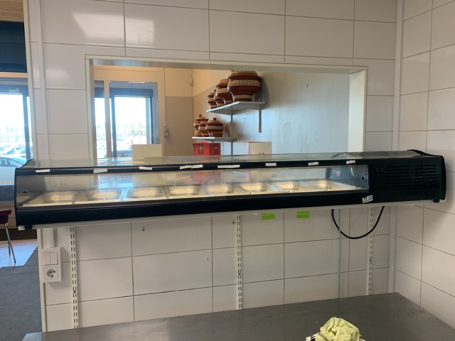 Sushi fridge Movilfrit Vitrina ONIX 8 negra SUSHI - PS Auction - We ...