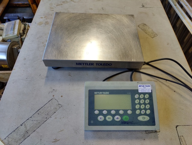 Scale Mettler Toledo - PS Auction - We value the future - Largest in ...