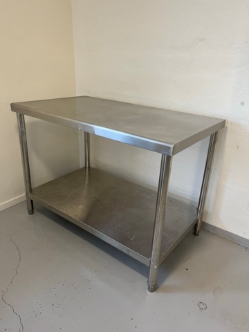 Liten rostfri beredningsbänk Royal Catering - Auktioner online ...