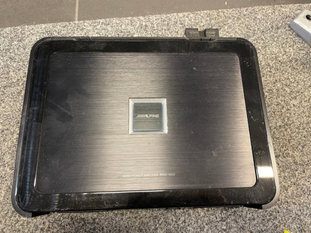Power amplifier Alpine PDX-M12 for SUB 1x1200W - PS Auction - We value ...