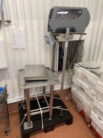 Scale with label printer Mettler Toledo, Intermec - PS Auction - We ...