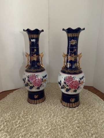 2 large floor vases - PS Auction - We value the future - Largest in net ...
