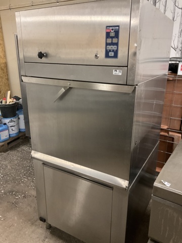 Coarse dishwasher Metos WD-80GR - PS Auction - We value the future ...