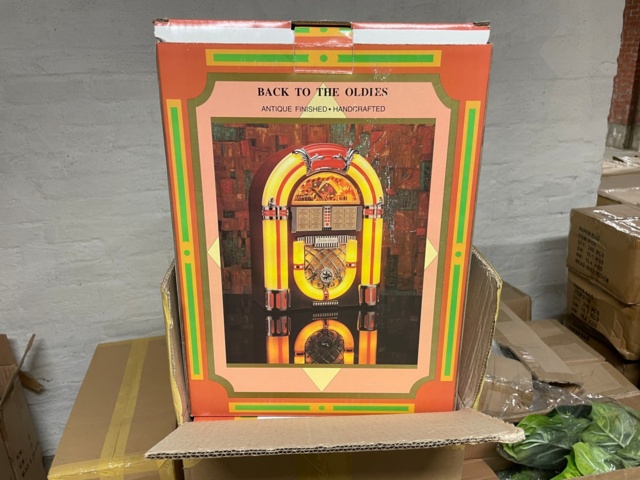 15 small jukeboxes - PS Auction - We value the future - Largest in net ...