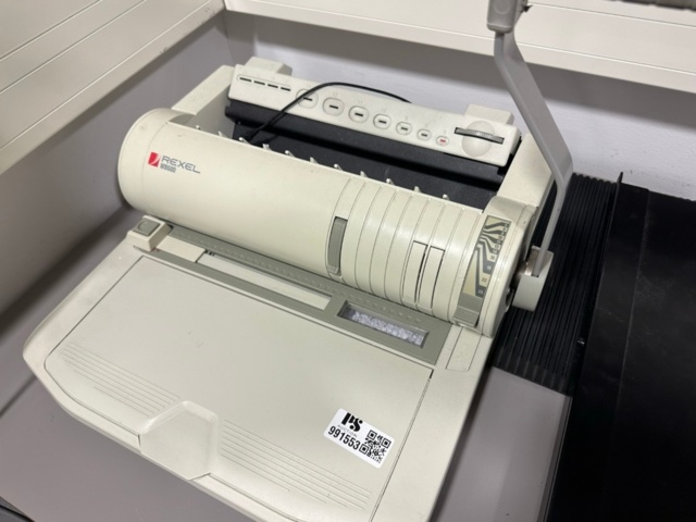 Cutting machine and binder Rexel WB600 - PS Auction - We value the ...