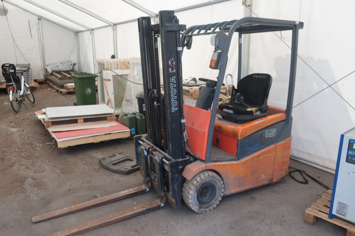 Electric truck, Toyota 7FBEST15 (1500kg) -2006 - PS Auction - We value ...