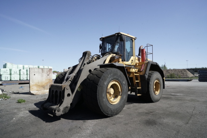 Wheel loader Volvo BM LM 220G - 2011 - PS Auction - We value the future ...