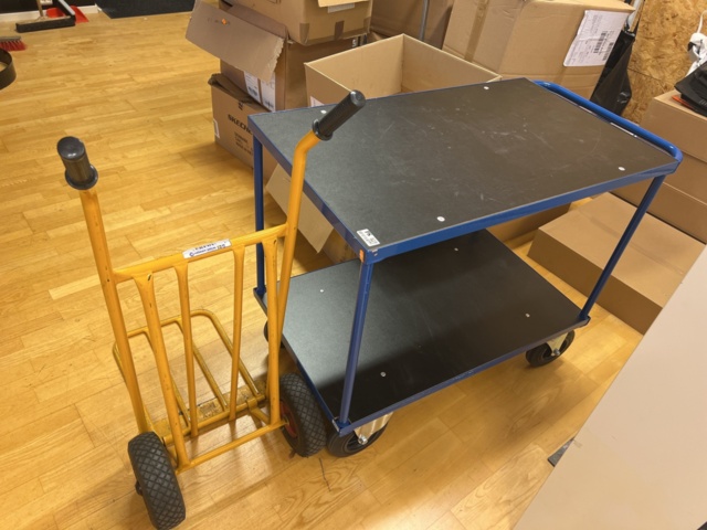 Wagon & sack cart - PS Auction - We value the future - Largest in net ...