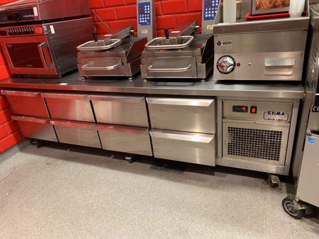 Grill cooler with eight drawers Kema Blue Line - PS Auction - We value ...