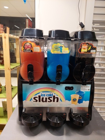 slush machine 3 containers frozen dreams - PS Auction - We value the ...