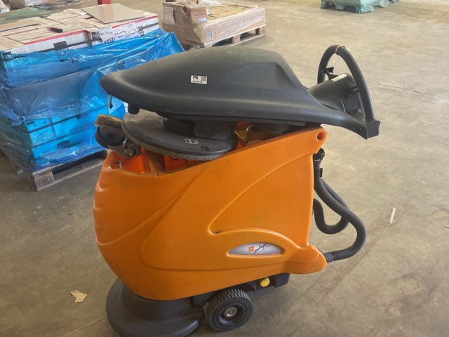 Taski Swingo 755 - PS Auction - We value the future - Largest in net ...