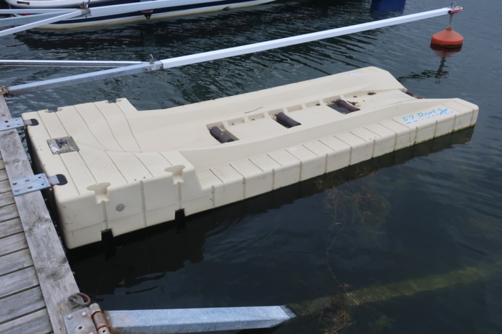 Jet Ski Dock, EZ Port 3 - PS Auction - We value the future - Largest in ...