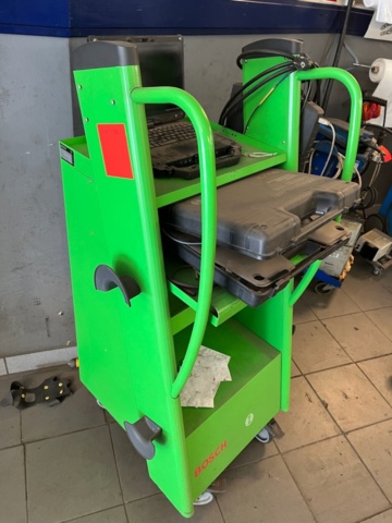 Bosch FSA 5000 test equipment - PS Auction - We value the future ...