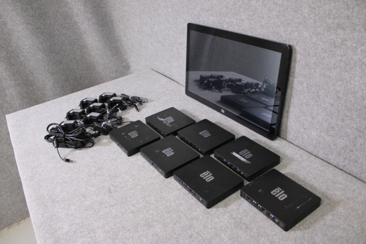 Monitor ELO 1502L, Media player Elo Backpack 3.0 - PS Auction - We ...