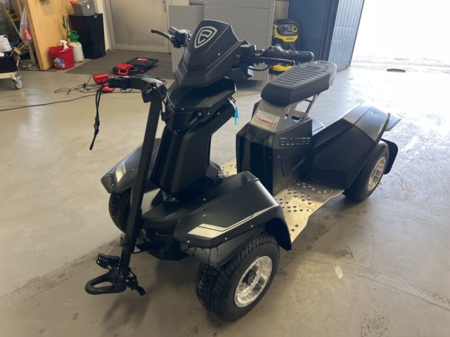 Electric vehicle Elwee - PS Auction - We value the future - Largest in ...