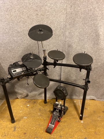 Roland digital trummor - PS Auction - We value the future - Largest in ...