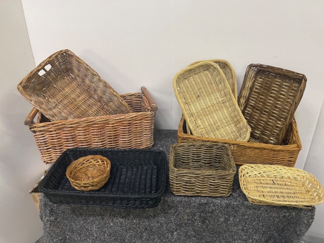 10 baskets in mixed sizes - PS Auction - We value the future - Largest ...