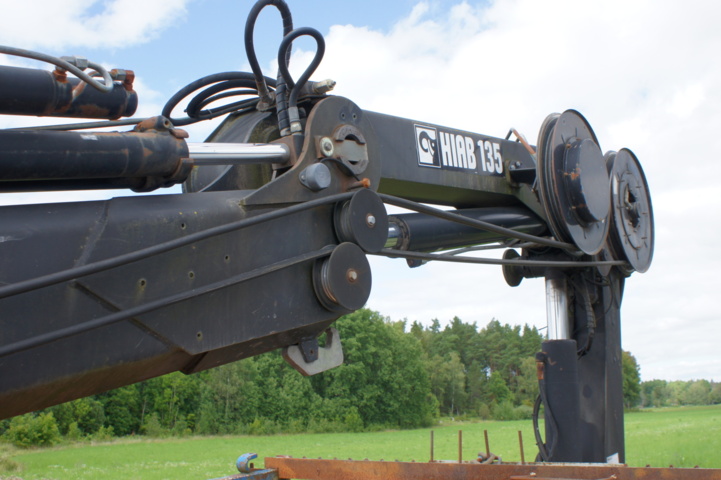 Crane bed with Hiab 135 - PS Auction - We value the future - Largest in ...