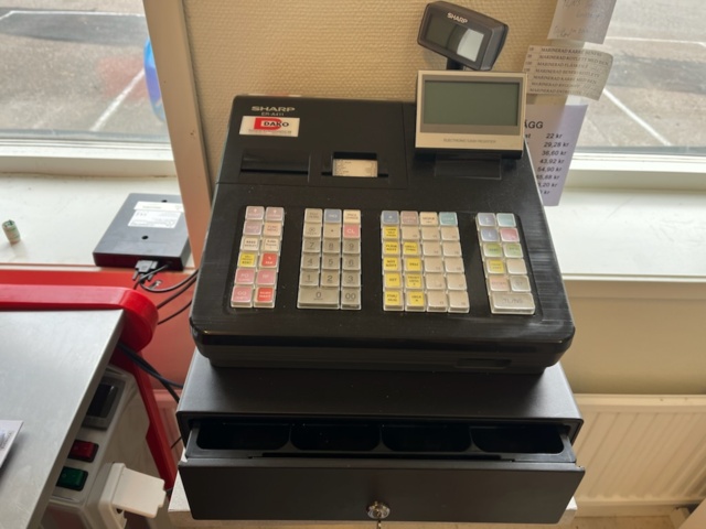 Cash system Sharp - PS Auction - We value the future - Largest in net ...