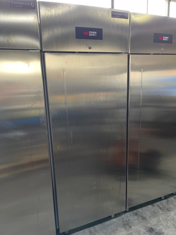 Restaurant freezer Gemm 700 litres. Purchased in 2021. Tested, works ...