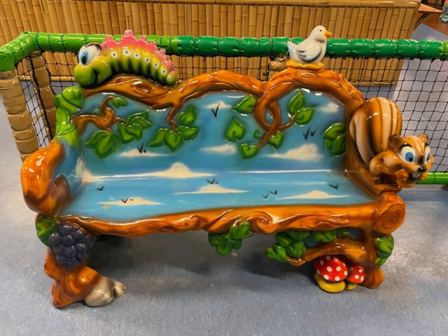 Decorative bench - PS Auction - We value the future - Largest in net ...