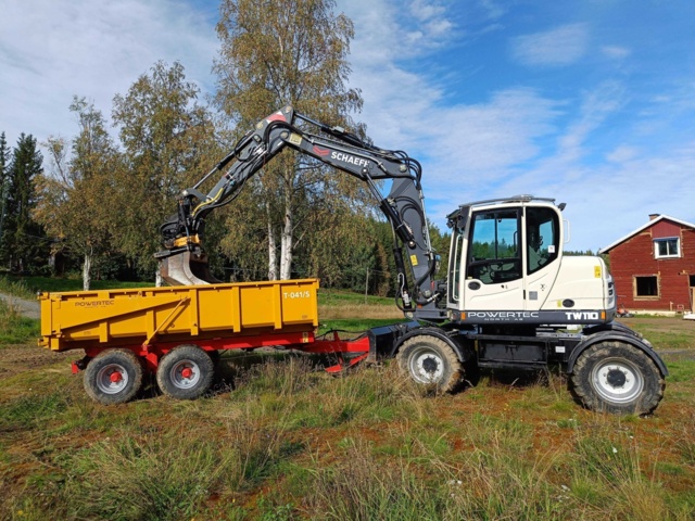 Wheel excavator Schaeff TW110 with Attachment and Möre wagon - PS ...