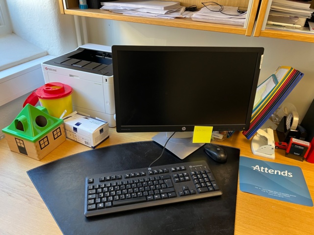 Computer, screen, keyboard and mouse and printer - PS Auction - We ...