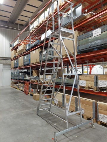 Platform/ladder 3 meters - PS Auction - We value the future - Largest ...