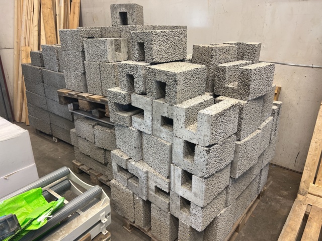 LECA blocks, 3 pallets - PS Auction - We value the future - Largest in ...