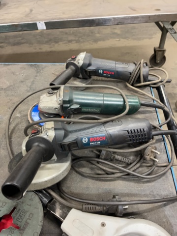 Electric hand machines 4 pieces - PS Auction - We value the future ...