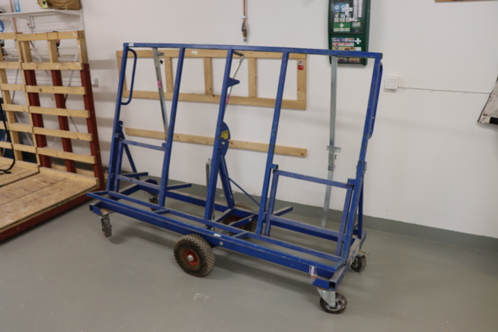 Disc trolley Alia tool 10600 - PS Auction - We value the future ...