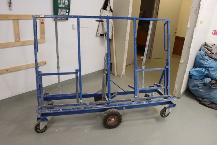 Disc trolley Alia tool 11600 - PS Auction - We value the future ...