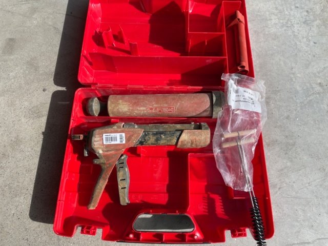 Hilti grouting gun - PS Auction - We value the future - Largest in net ...