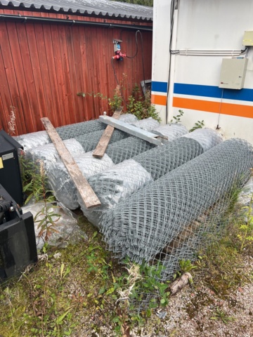 Staket på rulle 5st ca meter 120m - Auktioner online - Nätauktioner ...