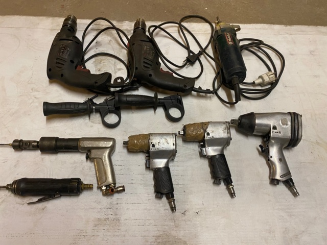Various hand machines - PS Auction - We value the future - Largest in ...