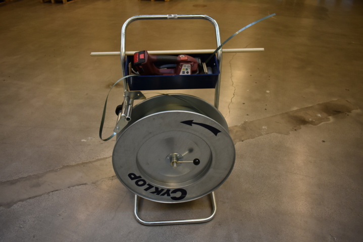 Cyclops strapping tool 14.4v - PS Auction - We value the future ...